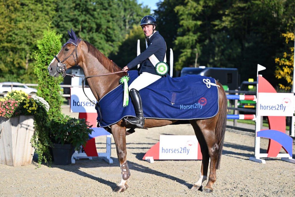 Harrie Wiering geeft alles voor zege in GP op Outdoor Dronten ...